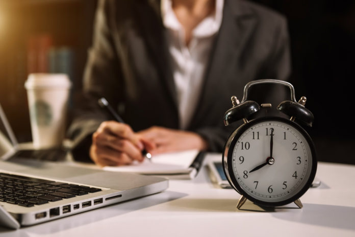 How Long Is a Business Day? All You Need To Know About Business Days ...